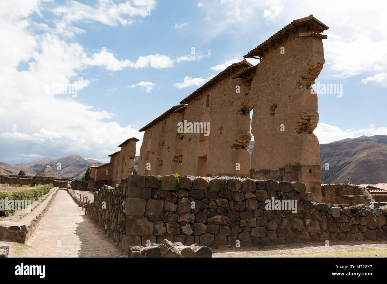 Temple of Wiracocha, Raqchi, Peru Stock Photo - Alamy