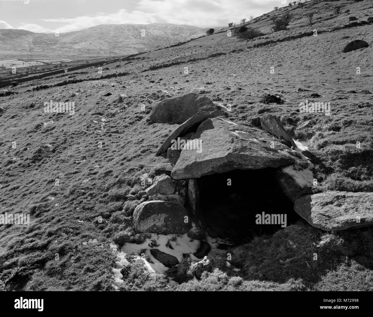 Burial cist hi-res stock photography and images - Alamy
