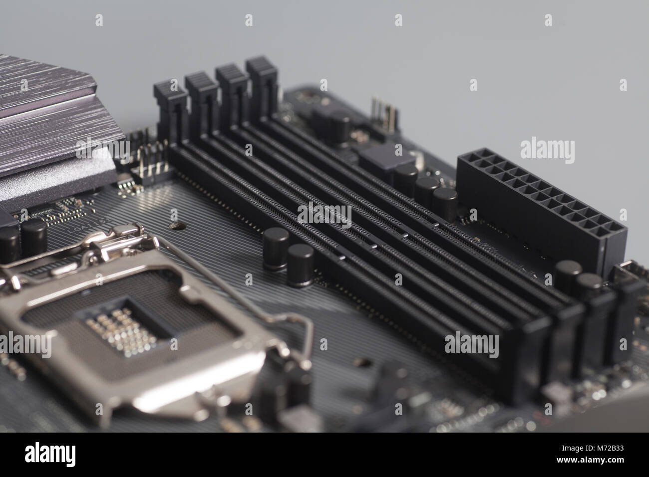Computer motherboard bios chip hi-res stock photography and images - Alamy