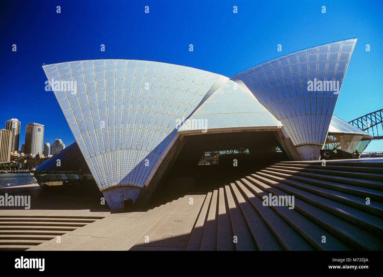 Sydney opera house arup ove hi-res stock photography and images - Alamy
