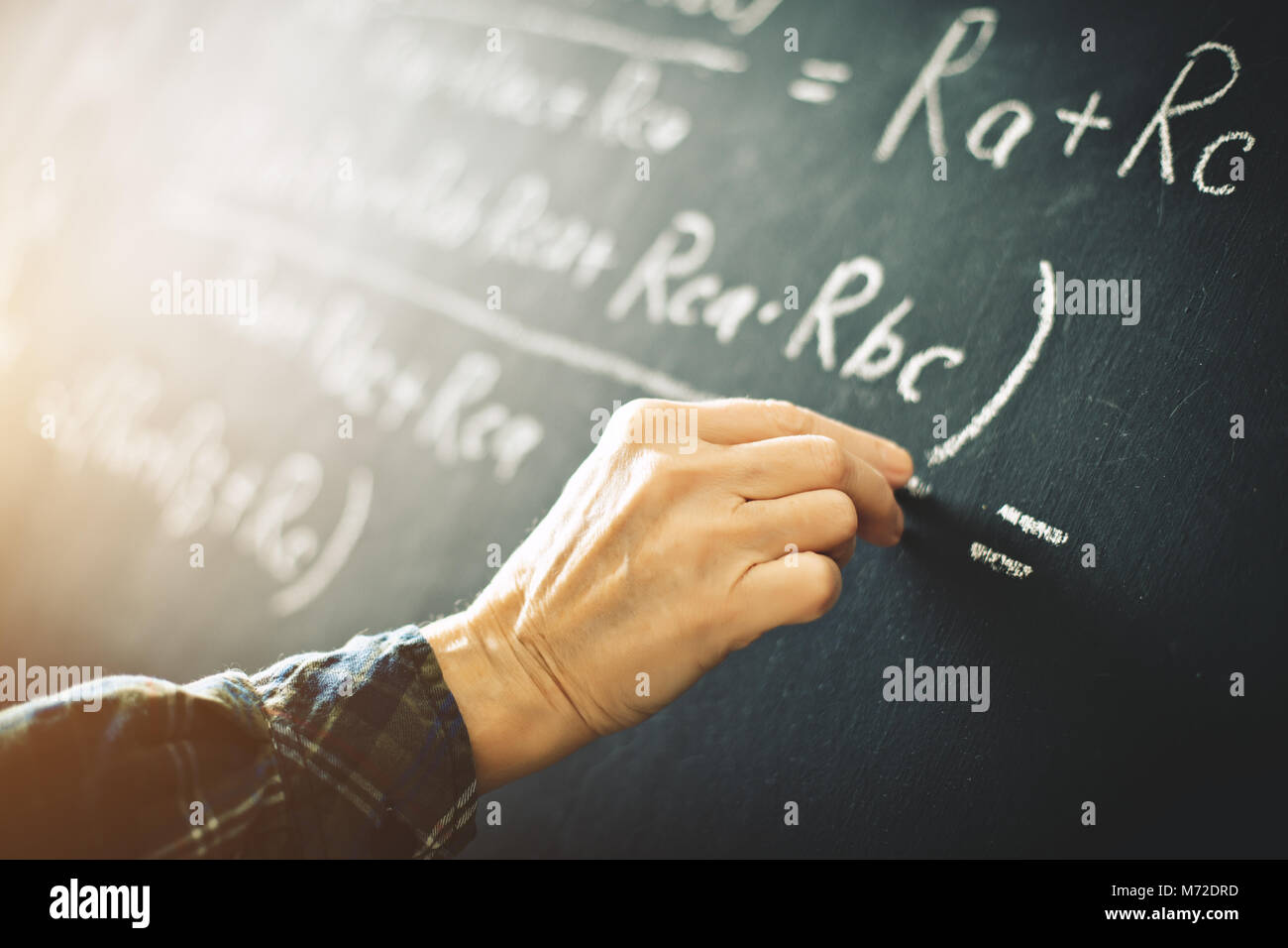 Electric Current Board at Tyrone Ver blog