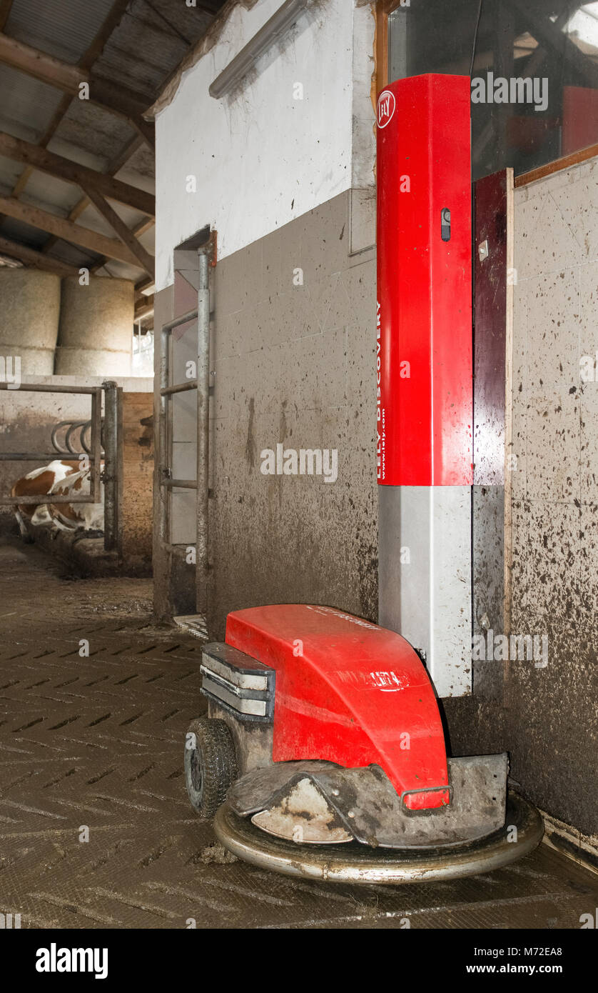 Scraper robot 1 Stock Photo - Alamy