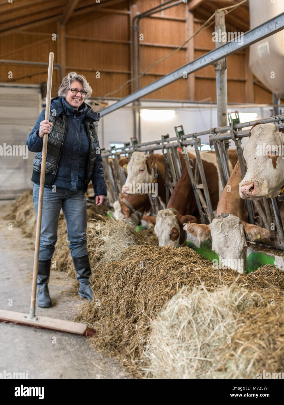 Farmers wife at work hi-res stock photography and images - Alamy