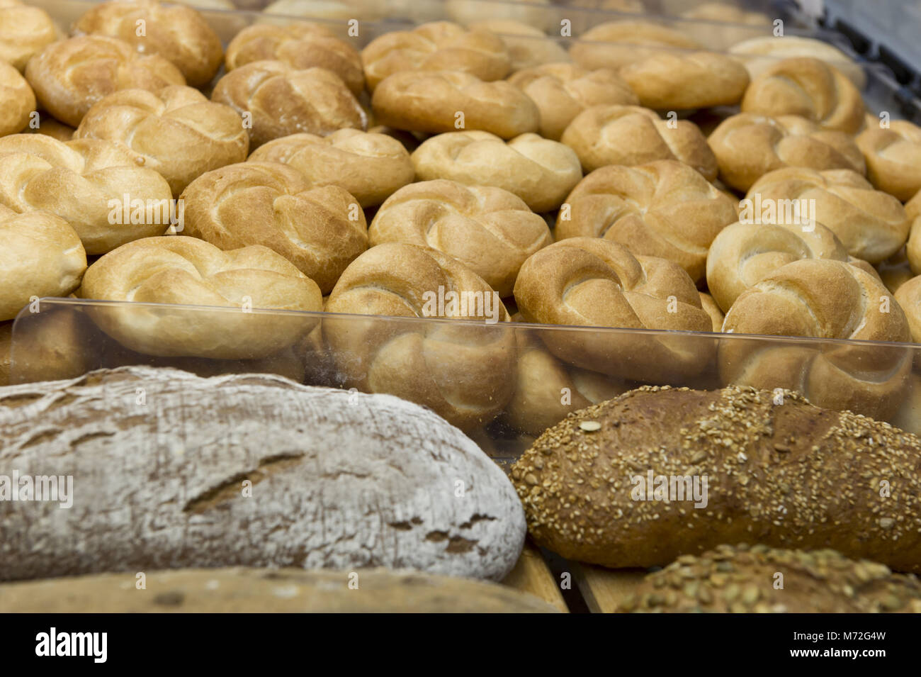 Supermarket breadbread hi-res stock photography and images - Alamy