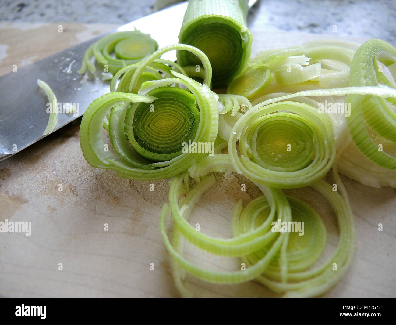 to cut leek 5 Stock Photo - Alamy