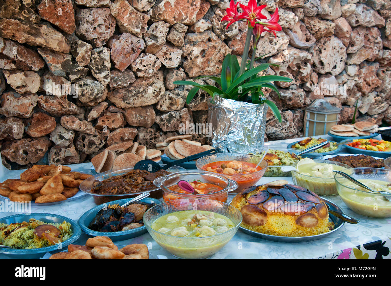 Persian food hi-res stock photography and images - Alamy