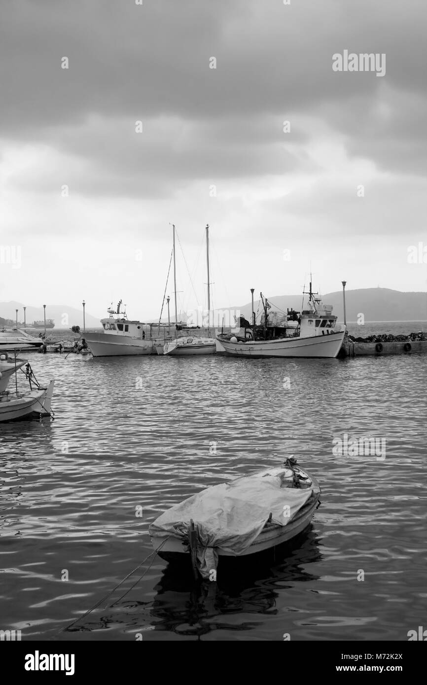 Small tourism boats Black and White Stock Photos & Images - Alamy