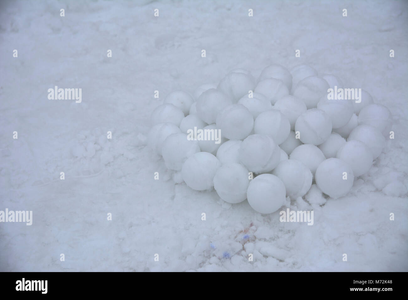 Snowballs pile hi-res stock photography and images - Alamy