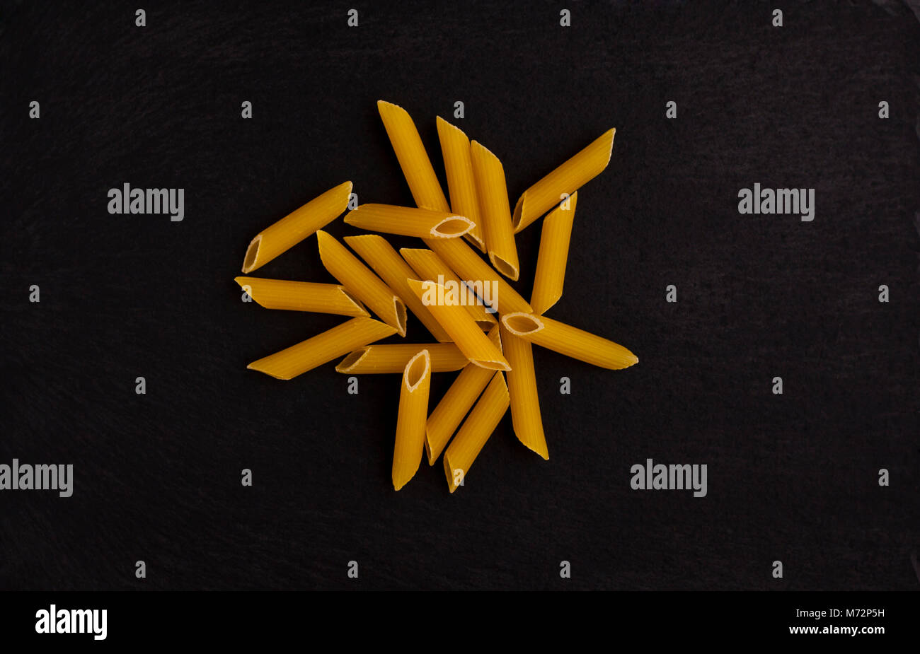 Italian penna hi-res stock photography and images - Alamy