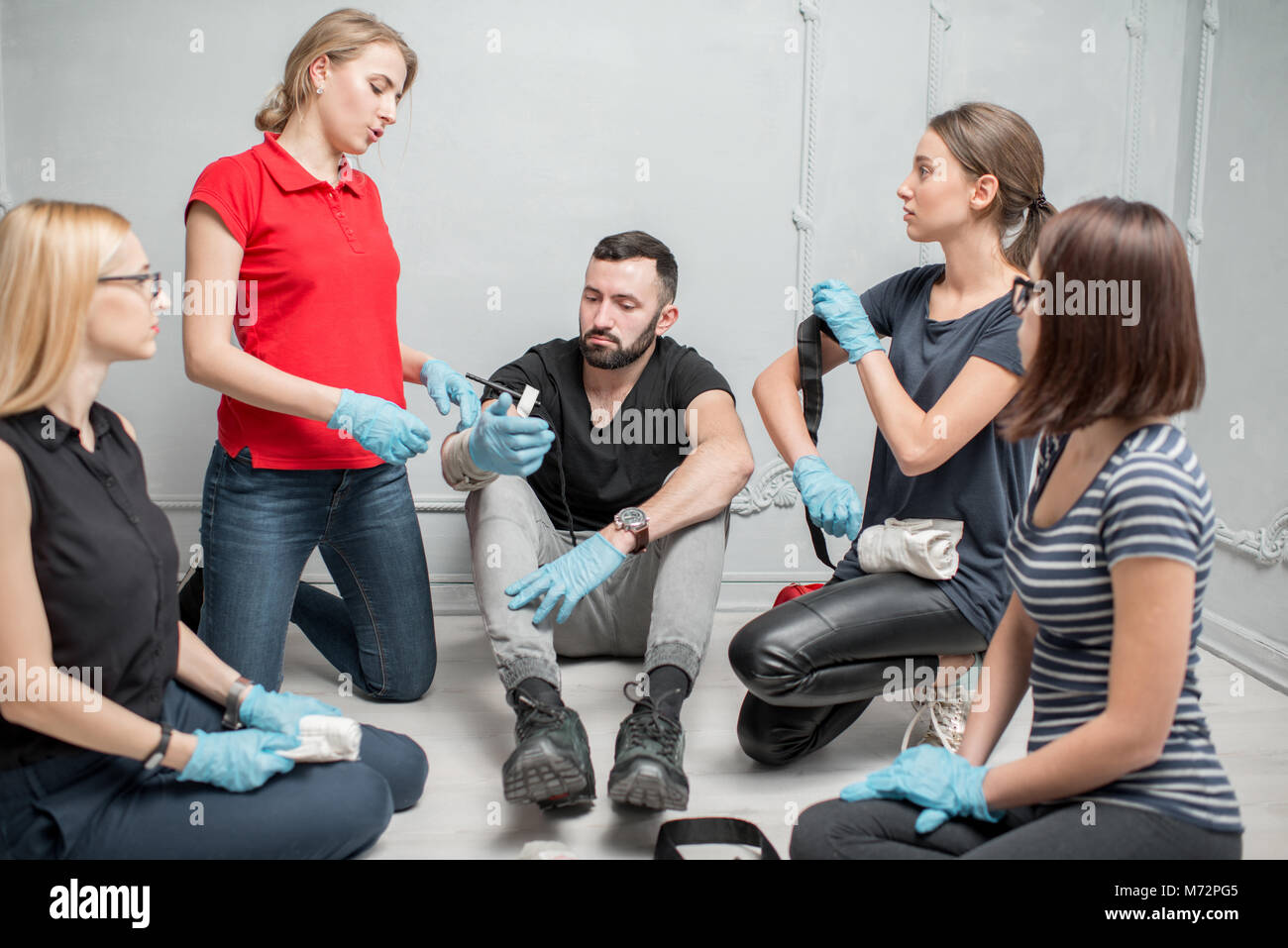 First aid training Stock Photo - Alamy
