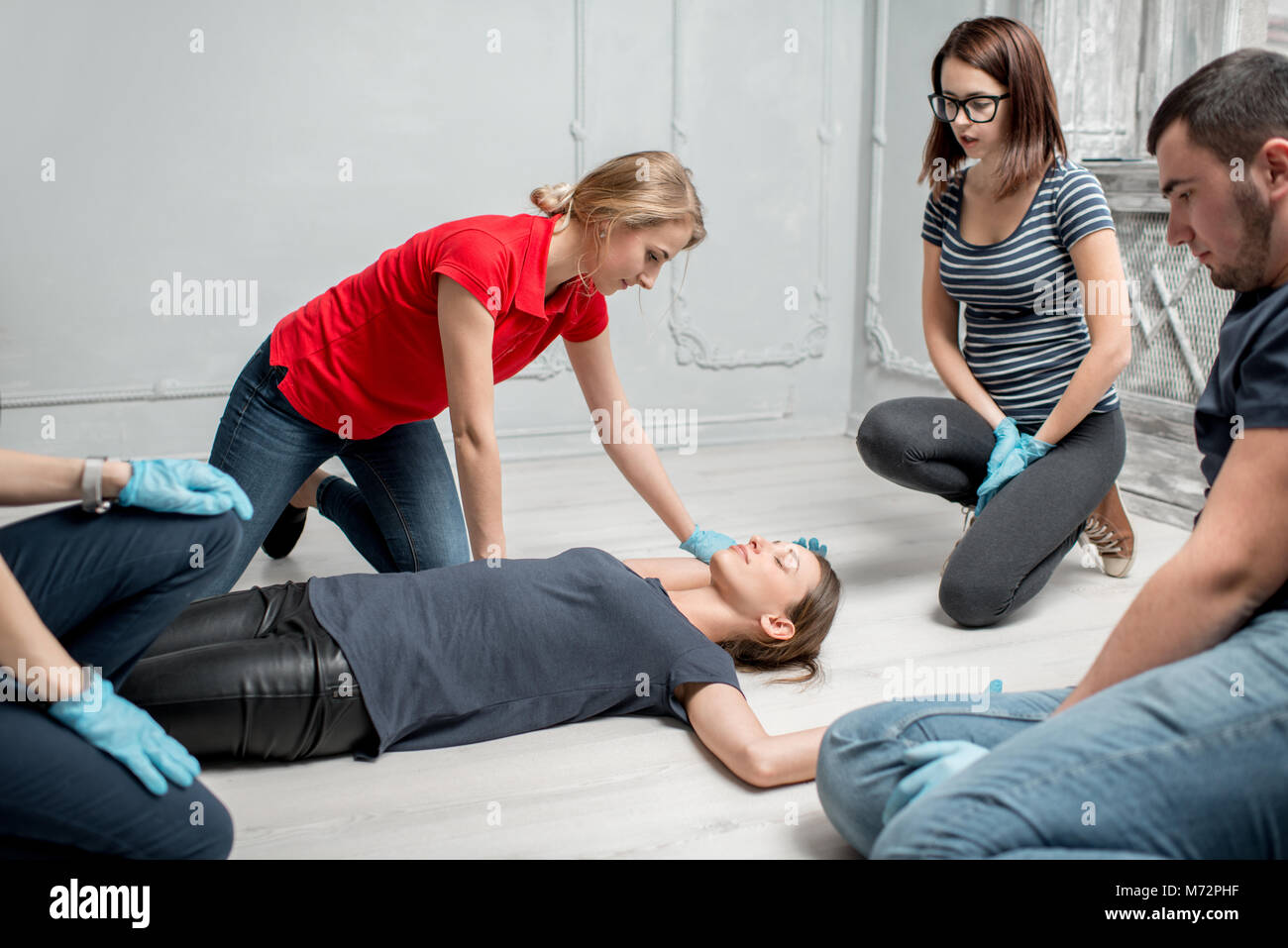 First aid training Stock Photo - Alamy