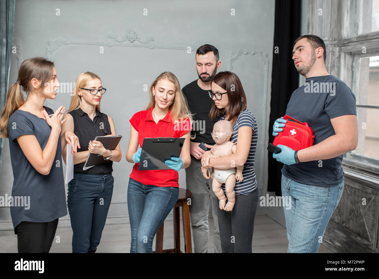 First aid training Stock Photo - Alamy