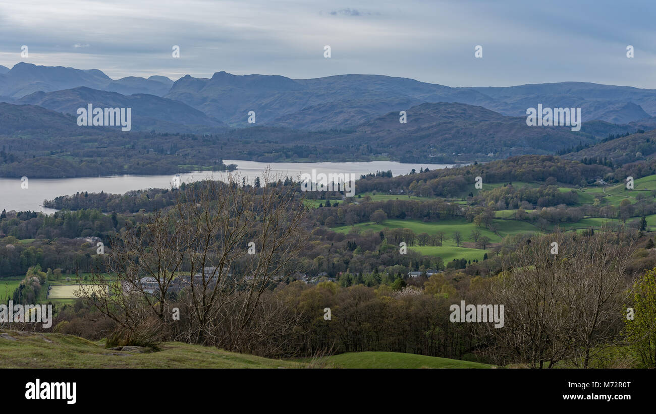 Pathway to lake windermere hi-res stock photography and images - Alamy