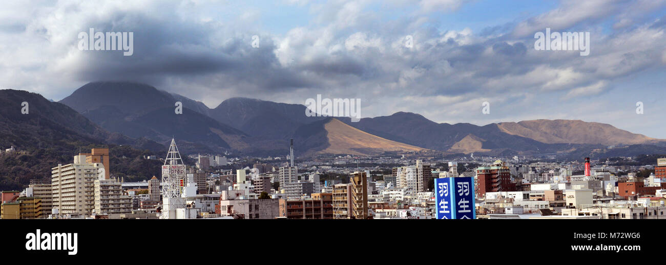 The city of Beppu, Oita prefecture, Japan Stock Photo - Alamy
