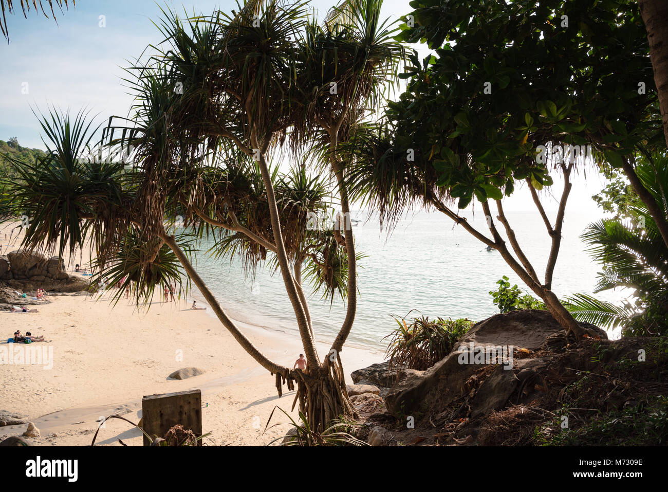 Exotic shoreline hi-res stock photography and images - Alamy