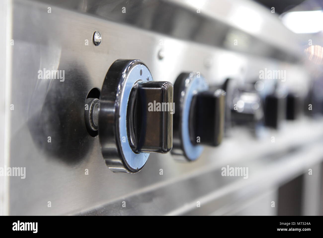 Turn off kitchen gas stove hi-res stock photography and images - Alamy