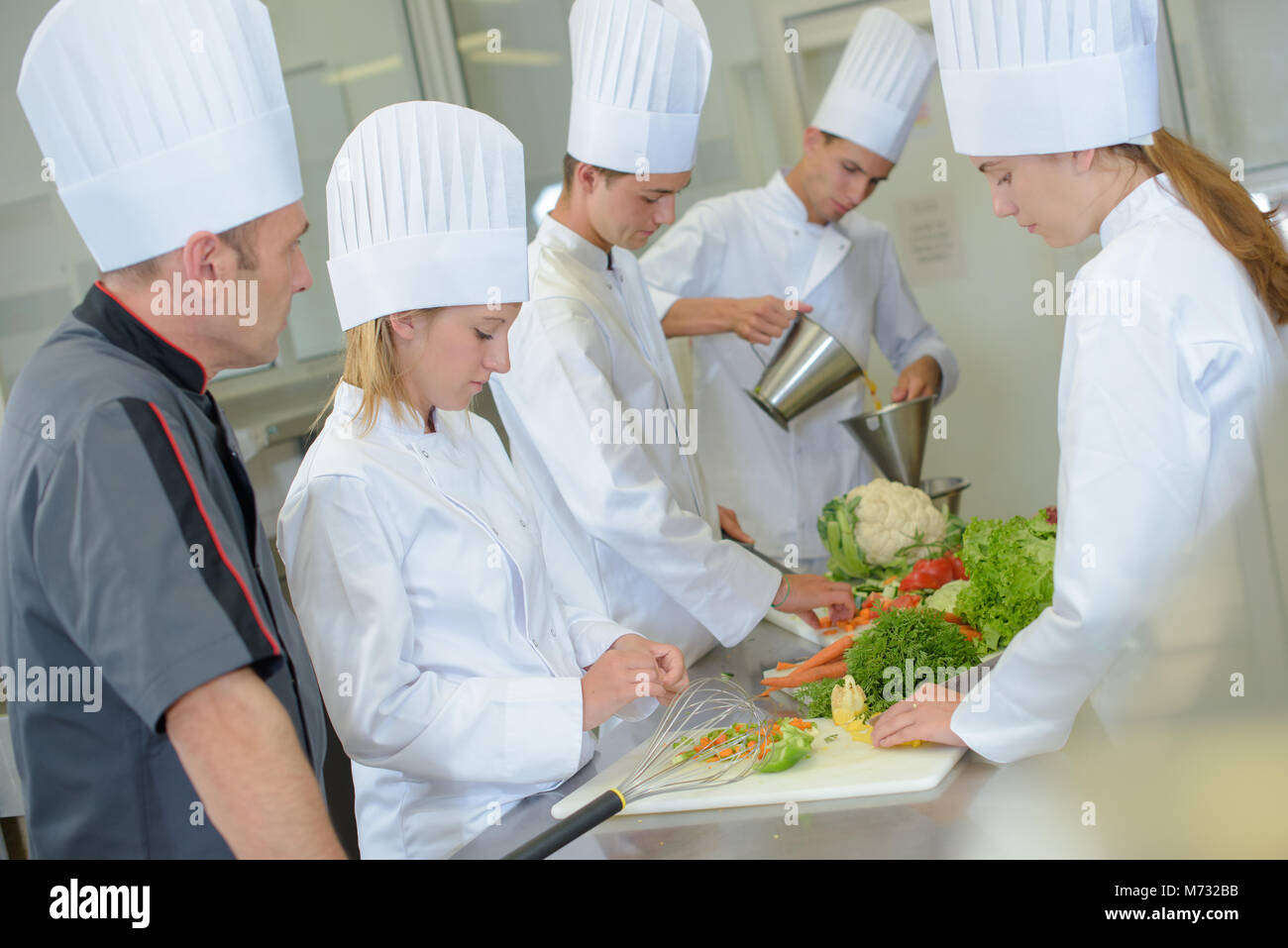 Cookery course people hi-res stock photography and images - Alamy