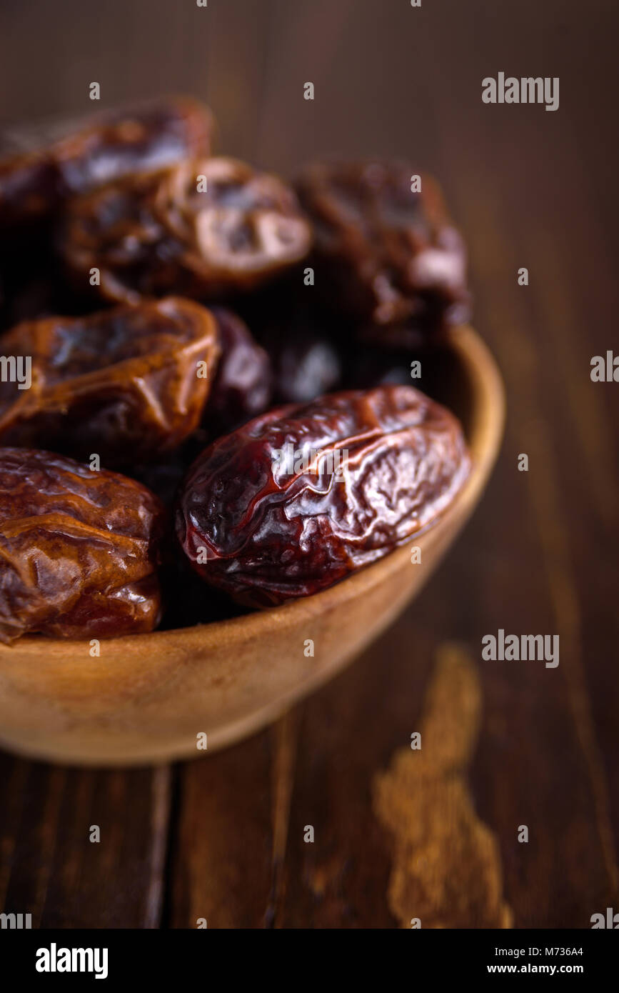 Fresh dates fruit hi-res stock photography and images - Alamy