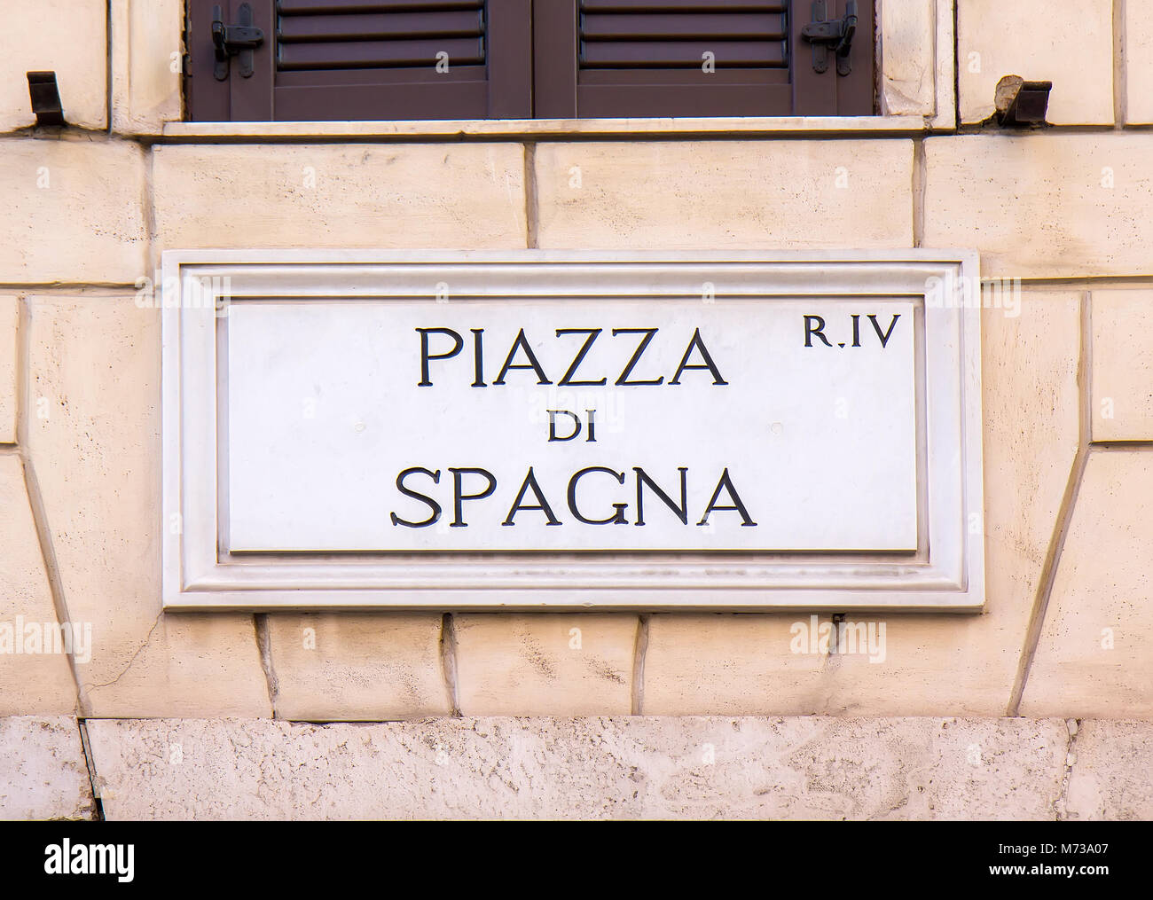 Street sign Piazza di Spagna in Rome, Italy Stock Photo - Alamy