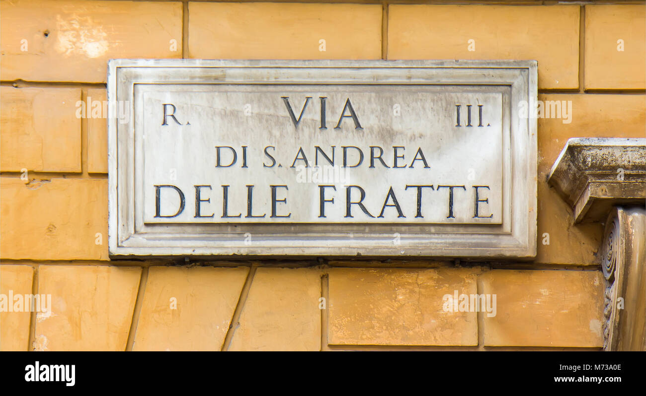 Street sign in Rome, Italy Stock Photo - Alamy