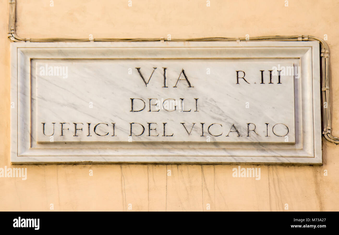Street sign in Rome, Italy Stock Photo - Alamy