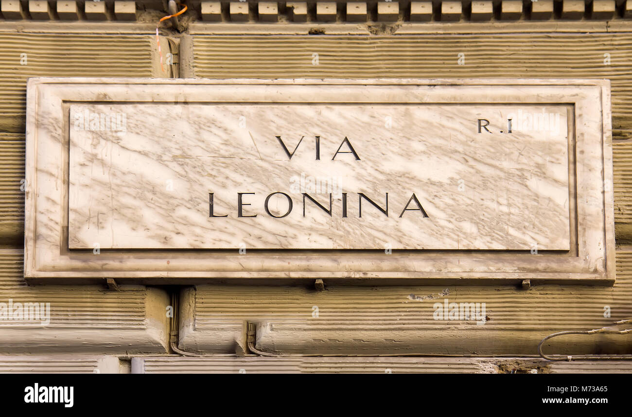 Street sign in Rome, Italy Stock Photo - Alamy