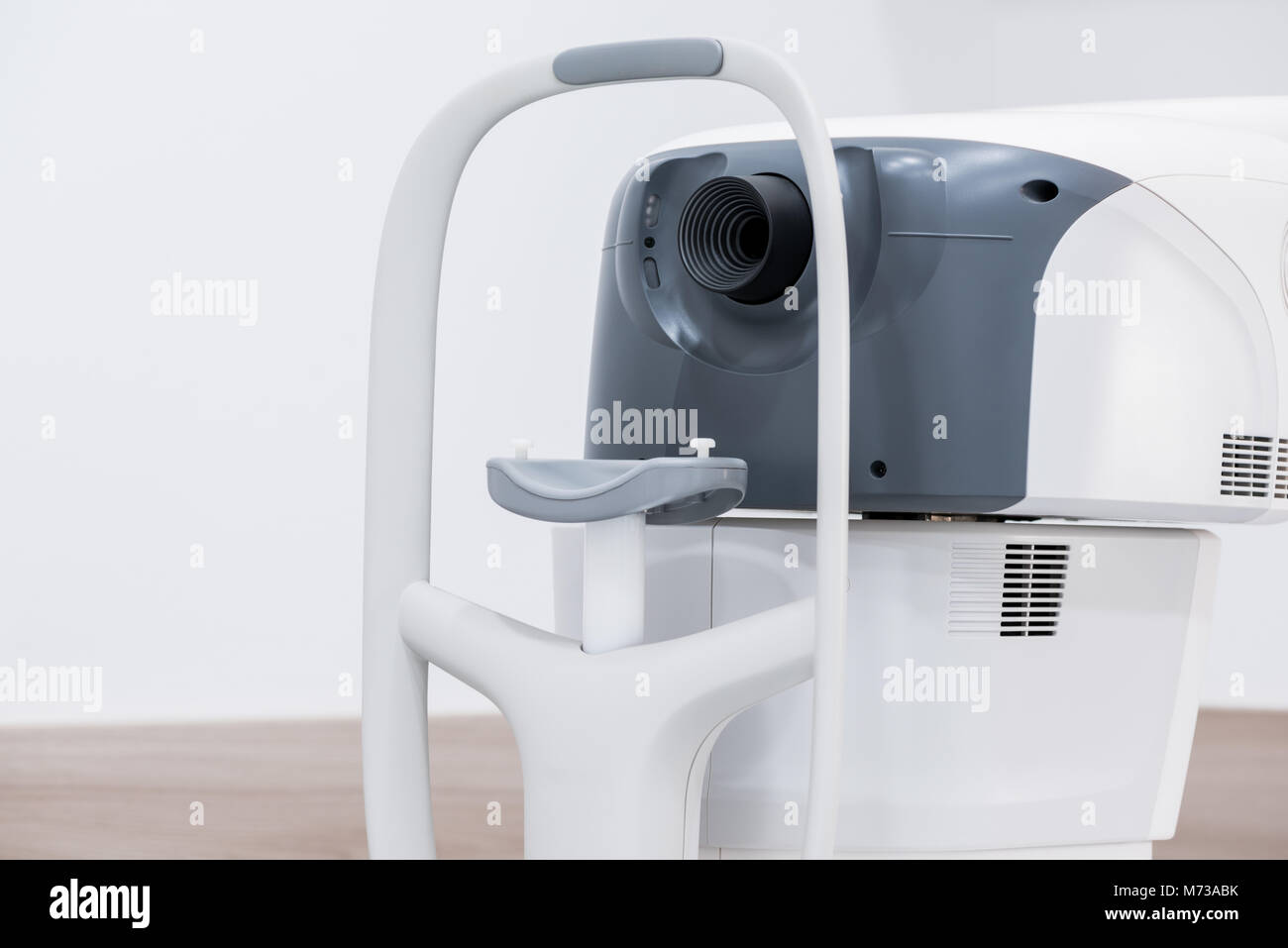 Vision Test Machine High Resolution Stock Photography and Images - Alamy