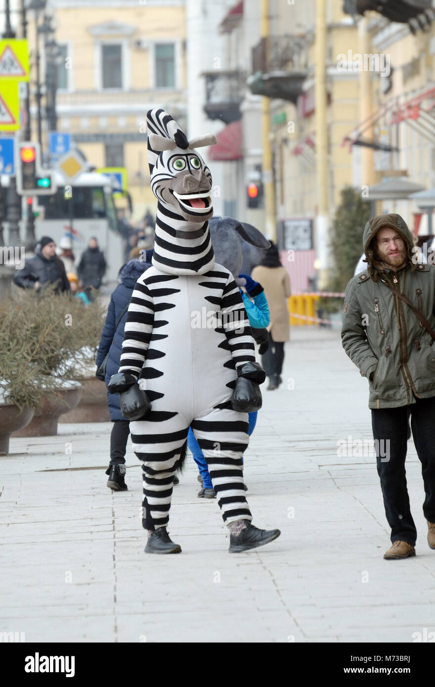 Employee clothing shops hi-res stock photography and images - Alamy