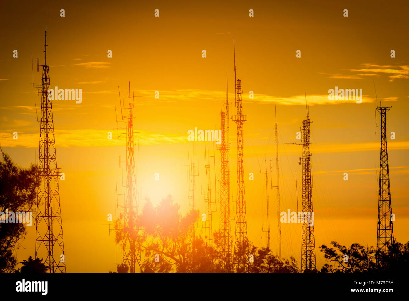 Antenna structure hi-res stock photography and images - Alamy