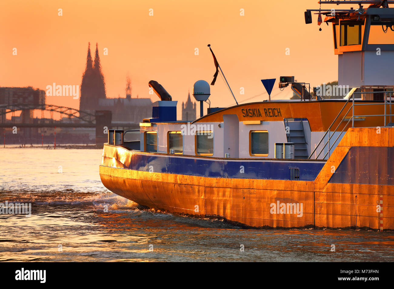 Rhine barge hi-res stock photography and images - Alamy