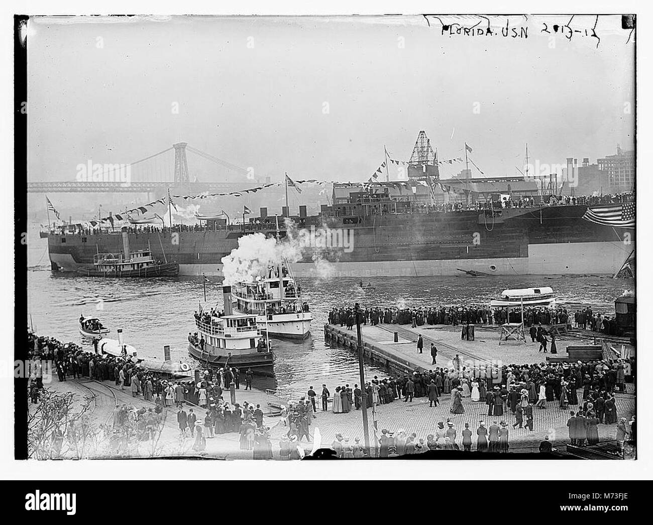 This image depicts the U.S. Navy vessel, the USS Florida, showcasing ...