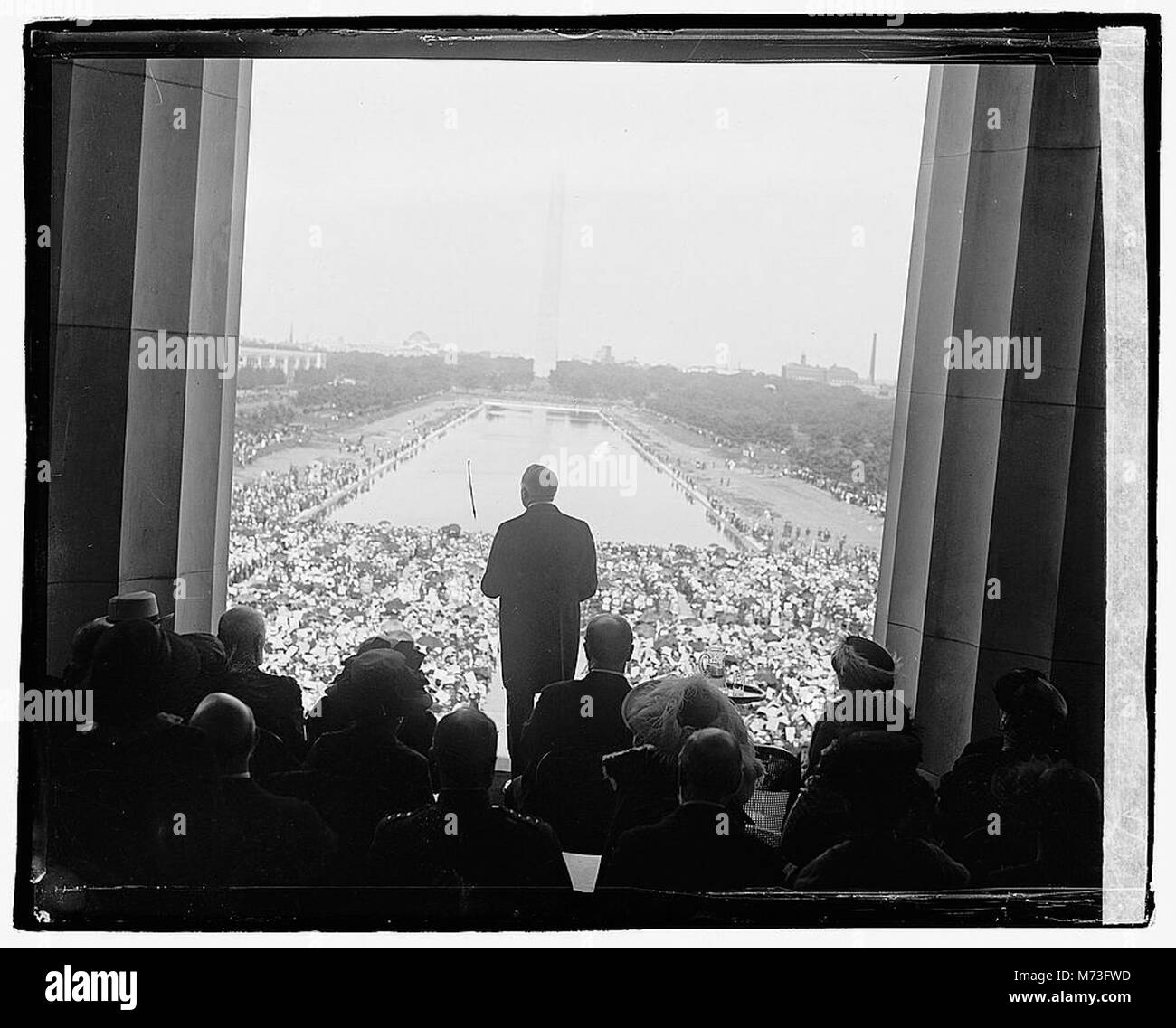 The dedication of the Lincoln Memorial on May 30, 1922, a significant ...