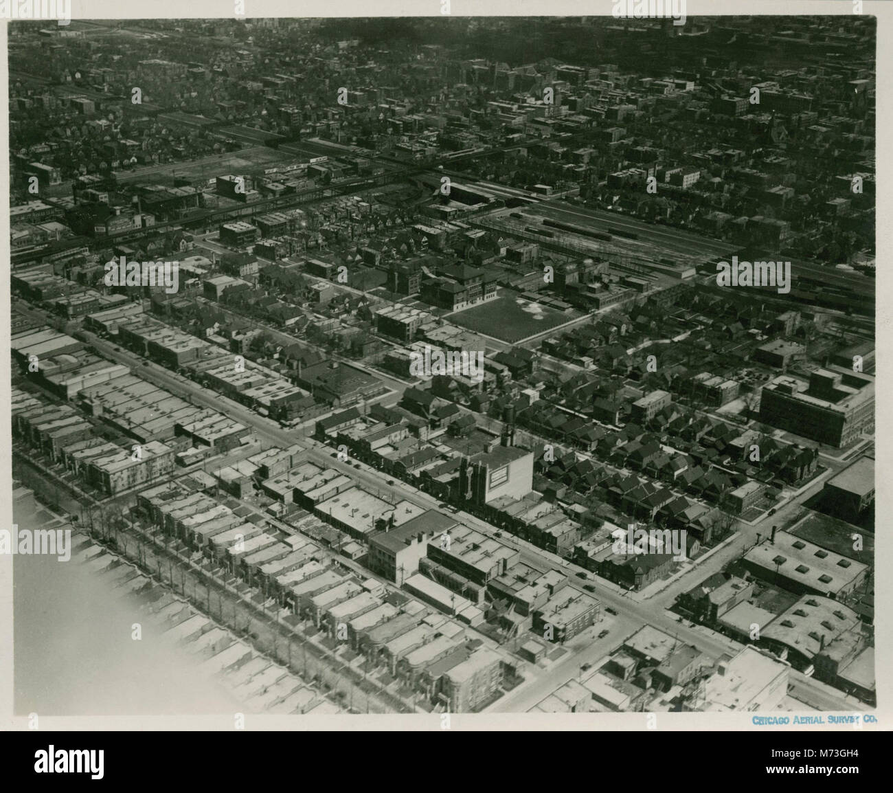 Chicago skyline 1920s hi-res stock photography and images - Alamy