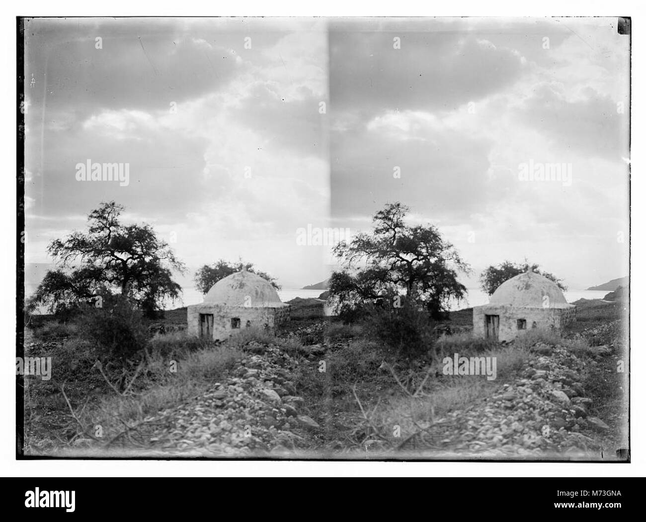 Historical shrine photograph Cut Out Stock Images & Pictures - Alamy
