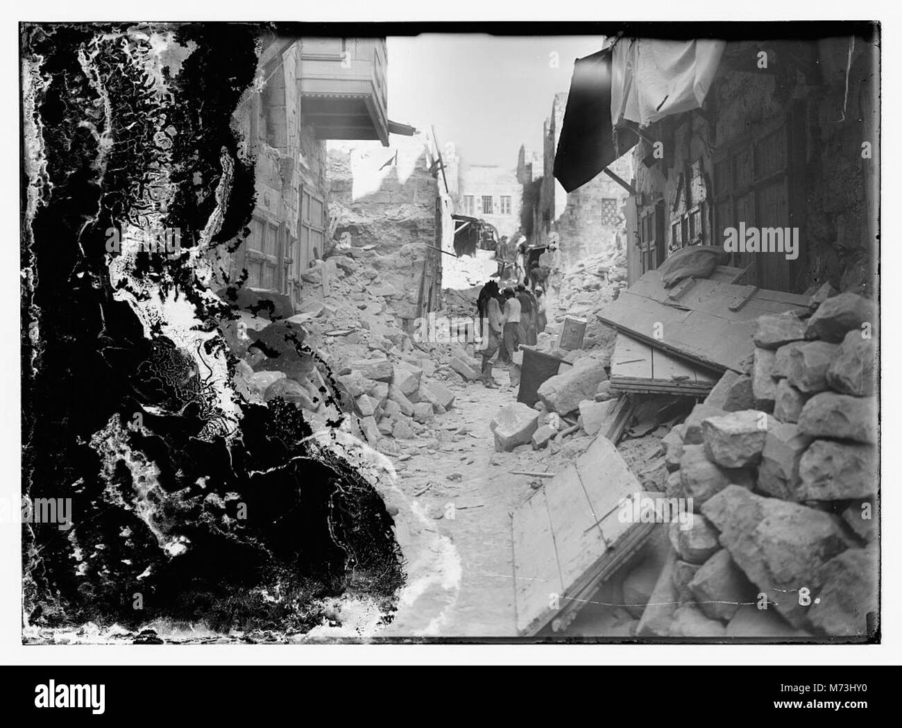 Earthquake damage buildings hi-res stock photography and images - Alamy
