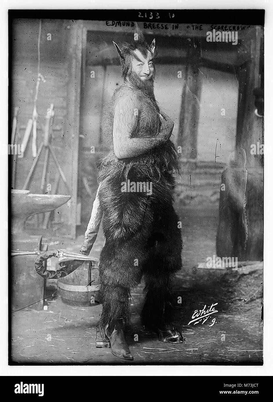 An image of actor Edmund Breese in the 1920s film 'The Scarecrow ...
