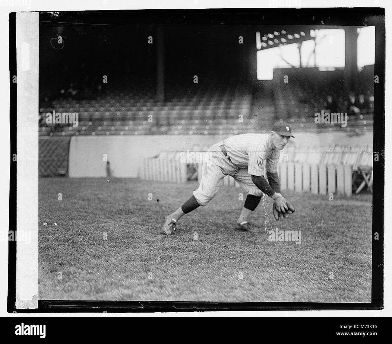 Old ellerby hi-res stock photography and images - Alamy