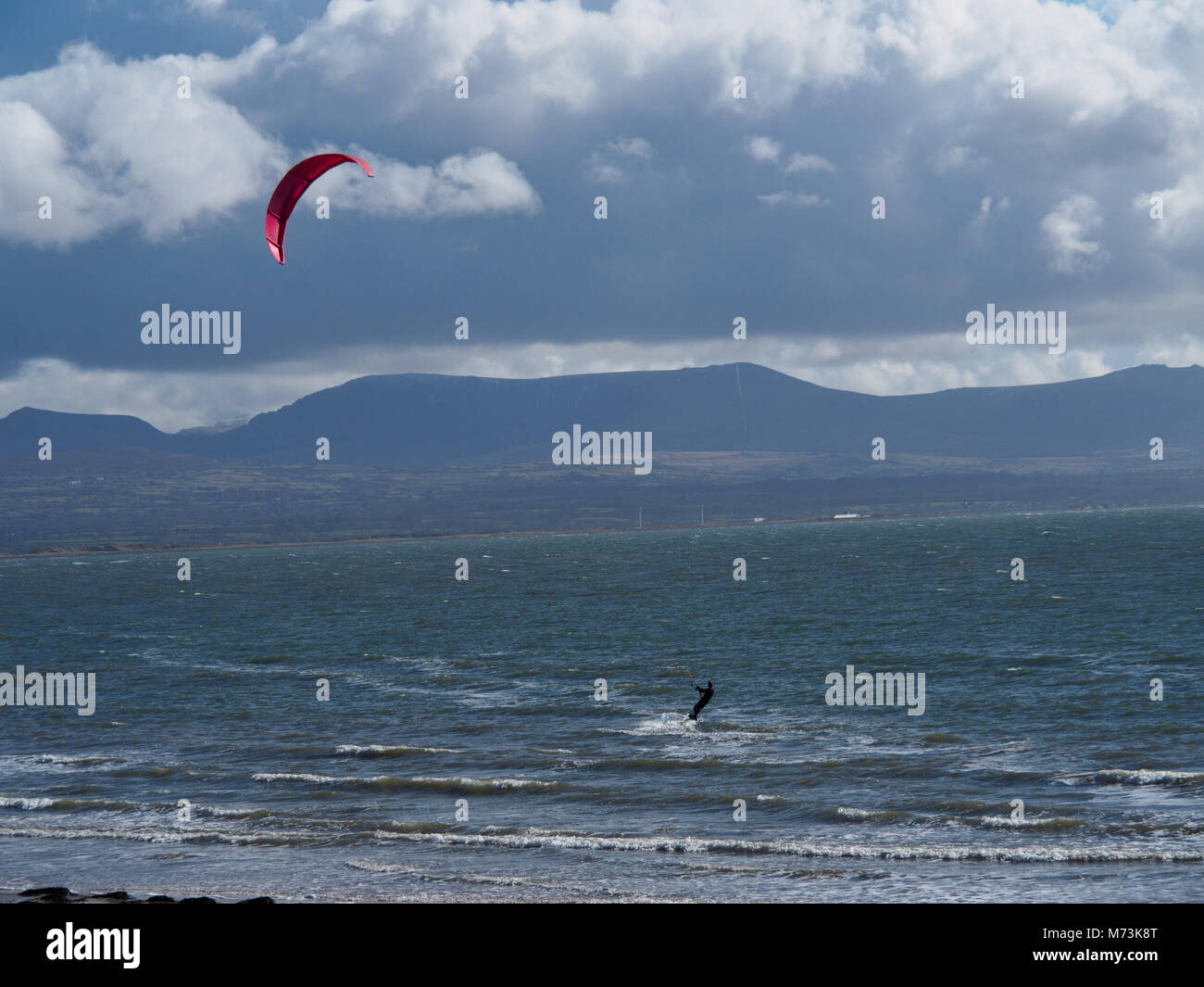 Wind Surfing, Newborough, Anglesey Stock Photo - Alamy