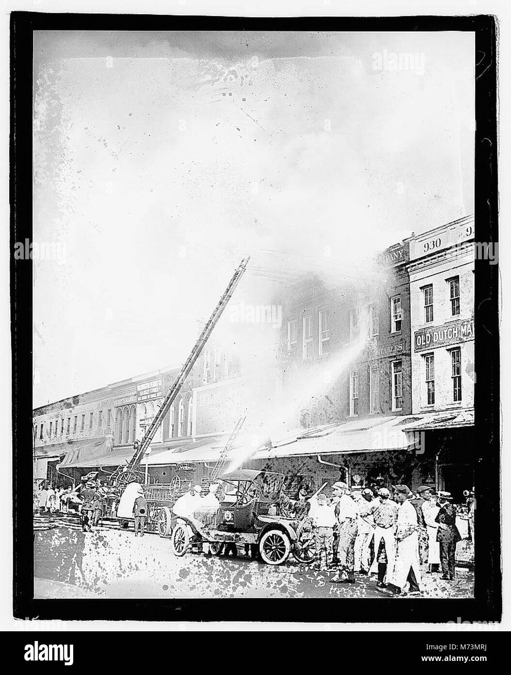 Fire service workers Black and White Stock Photos & Images - Alamy