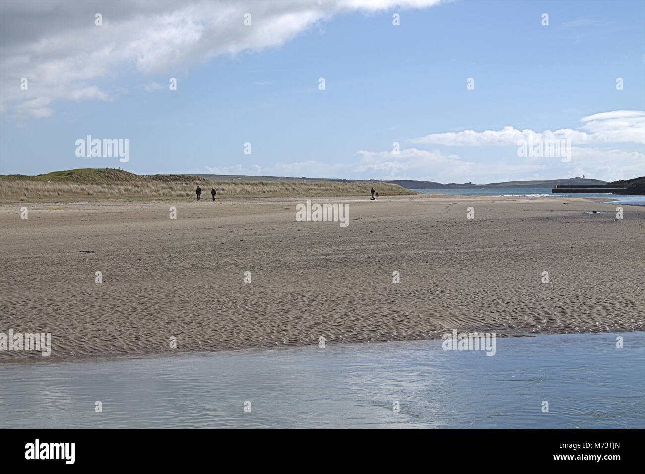 Warren beach rosscarbery hi-res stock photography and images - Alamy