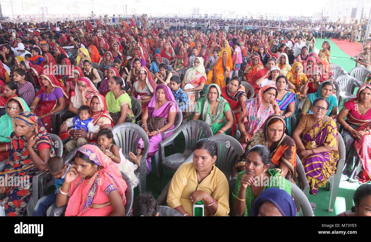 JHUNJHUNU, INDIA - MARCH 8: The crowd listens as Prime Minister ...