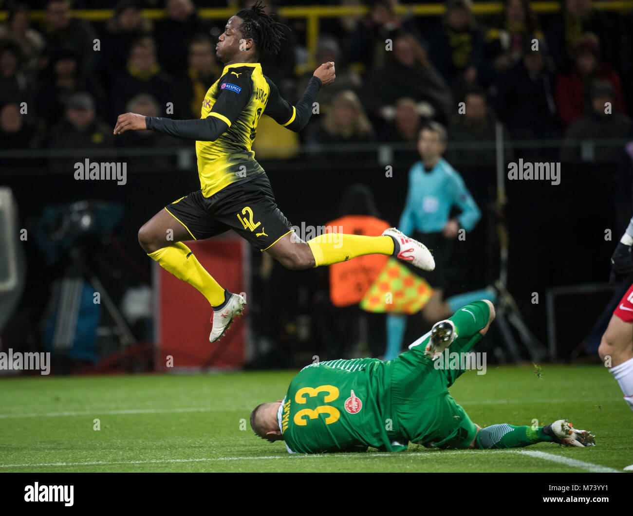 Alexander walke hi-res stock photography and images - Alamy