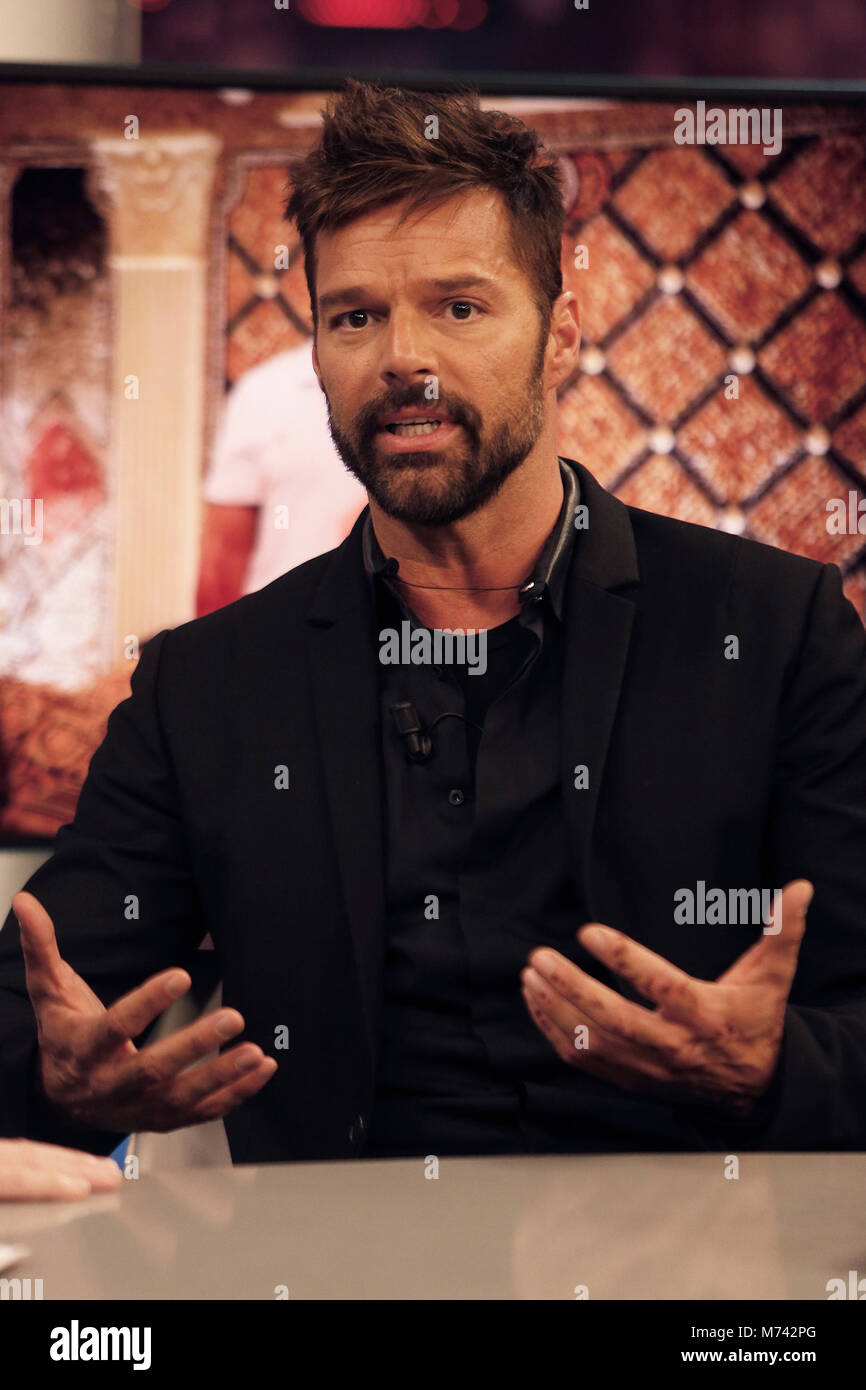 Singer Ricky Martin during a visit to the television program "El ...