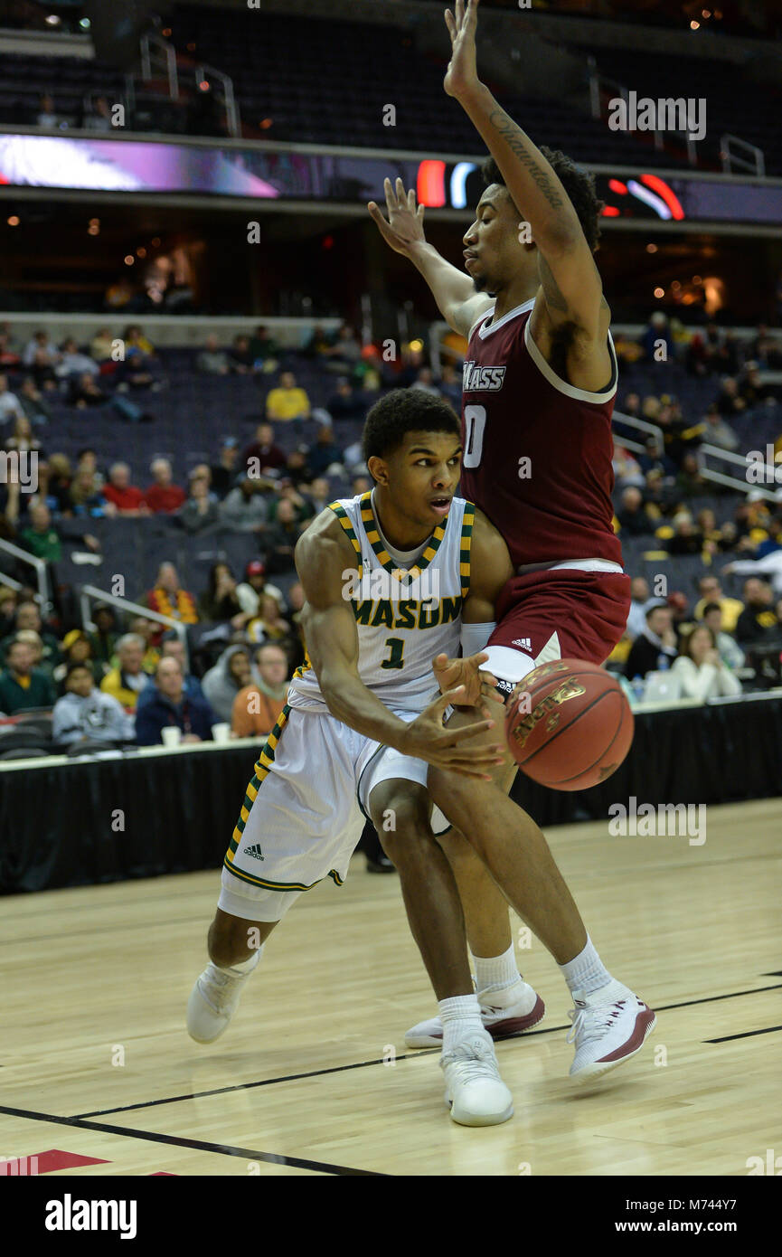 Washington, DC, USA. 8th Mar, 2018. JUSTIN KIER (1) passes around MALIK ...