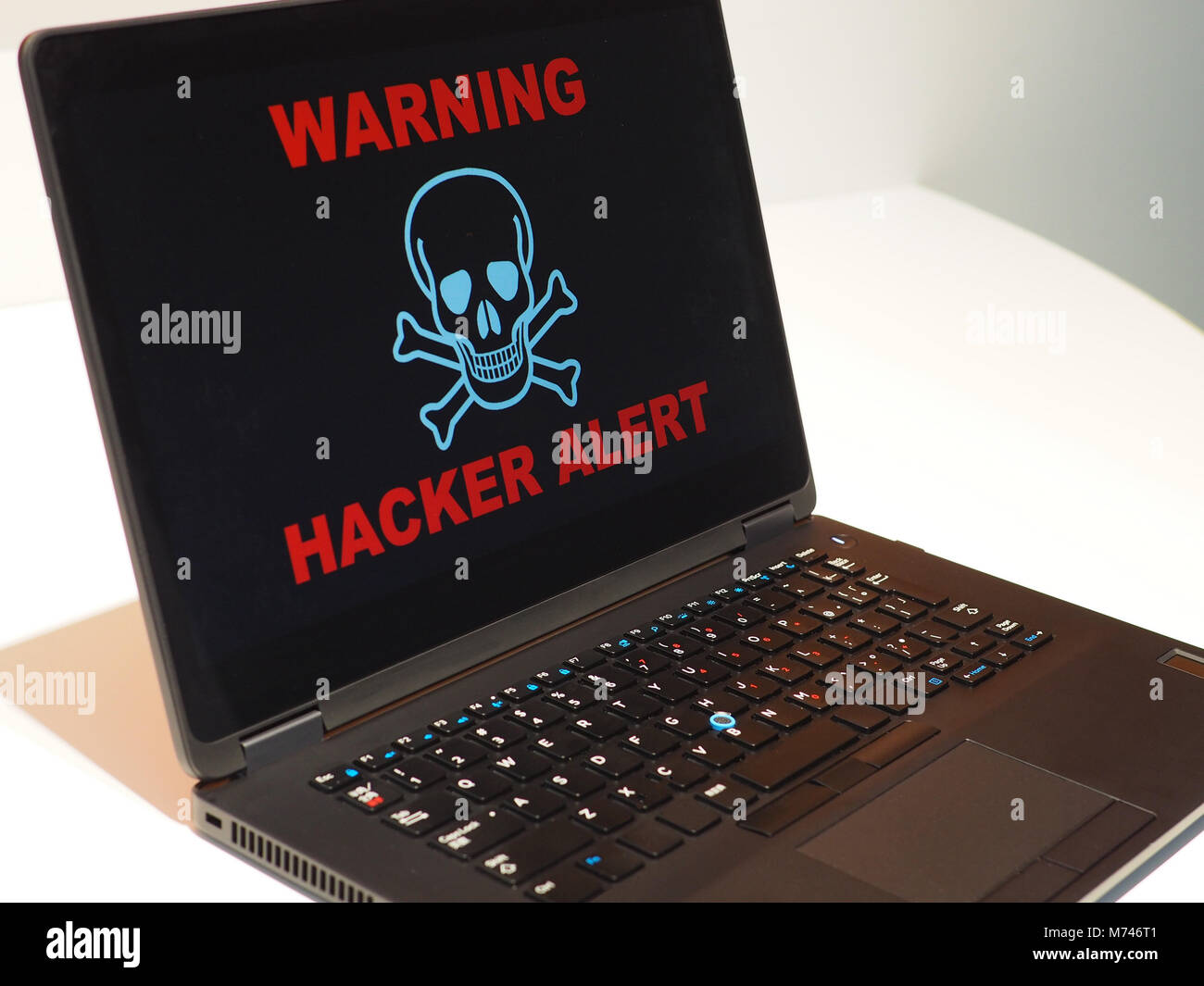 Cyber security warning alert hi-res stock photography and images - Alamy