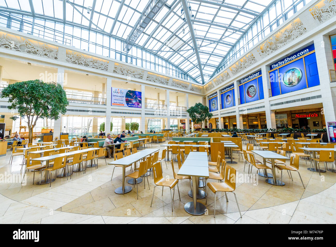 Bluewater Shopping Centre Kent Stock Photo - Alamy