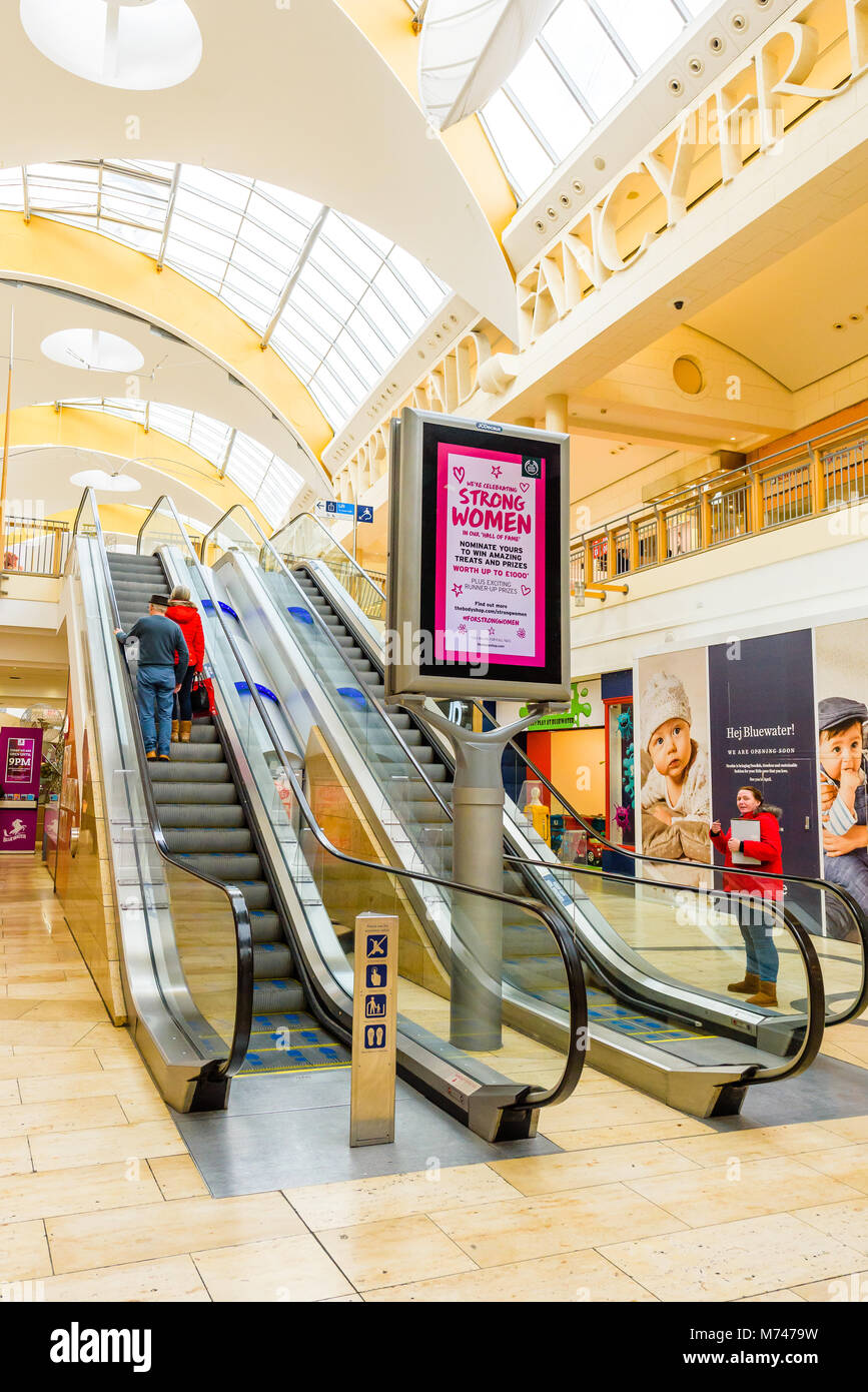 Bluewater Shopping Centre Kent Stock Photo - Alamy