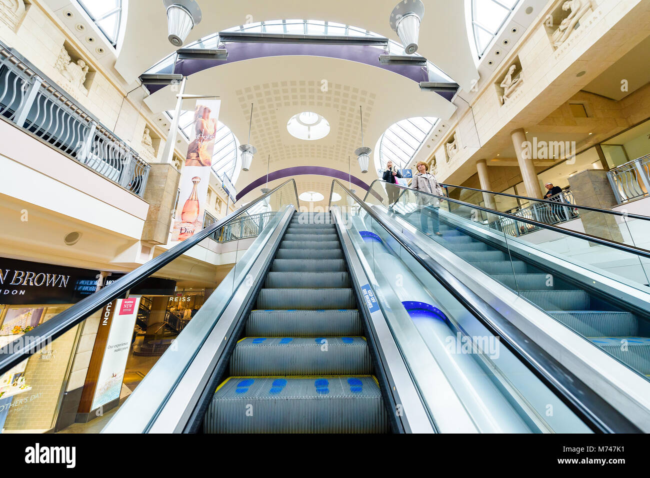 Bluewater Shopping Centre Kent Stock Photo - Alamy