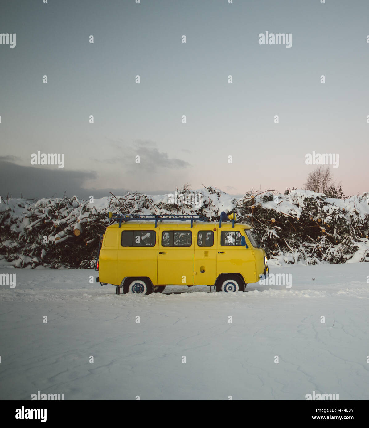 Russian minibus van hi-res stock photography and images - Alamy