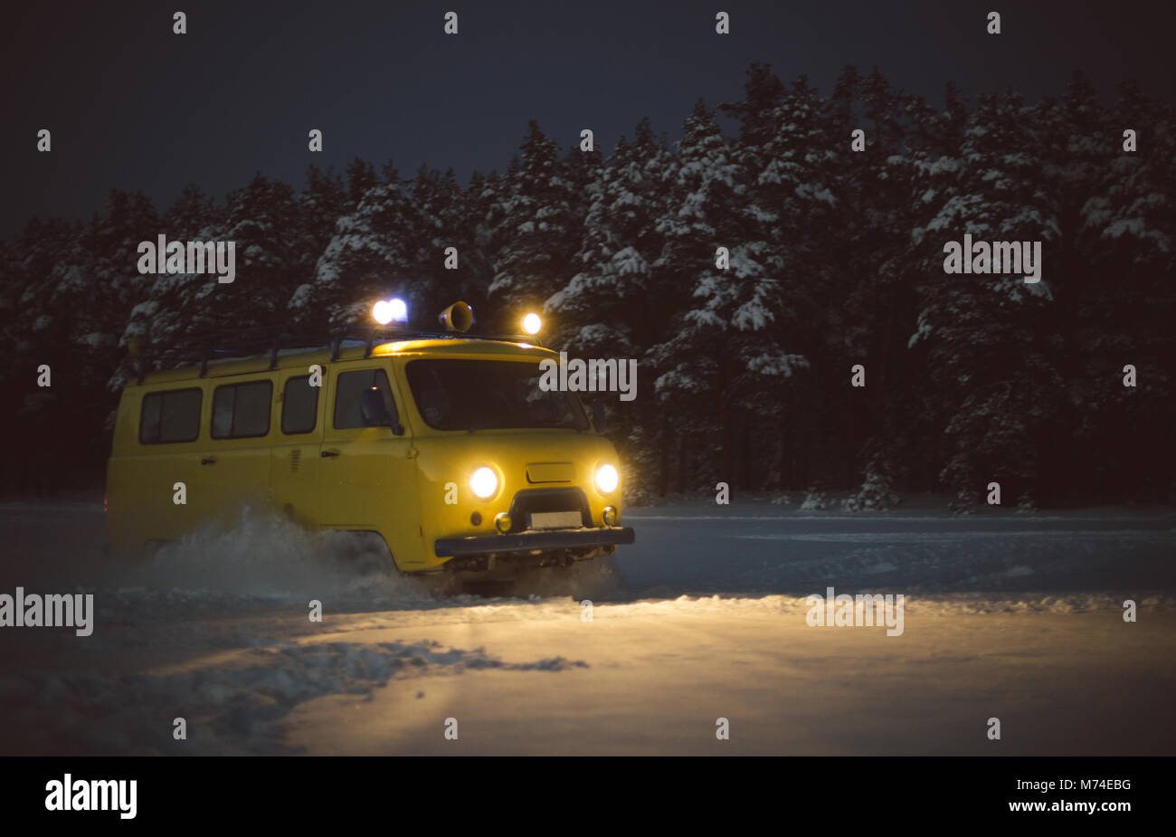 Russian minibus van hi-res stock photography and images - Alamy
